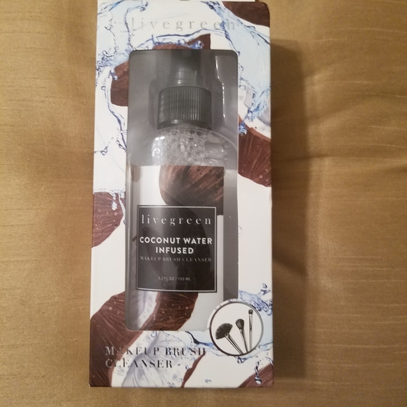 Livegreen | Makeup | Coconut Water Makeup Brush Cleanser | Poshmark
